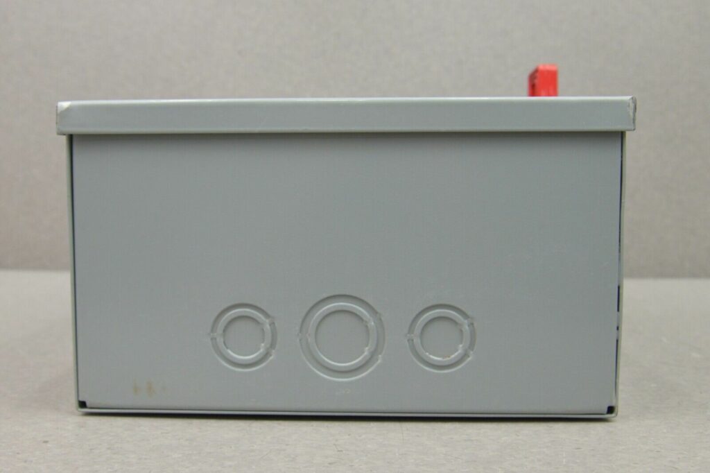 GE Indoor Enclosure General-Duty Double Throw Safety Switch TC35322 60A ...
