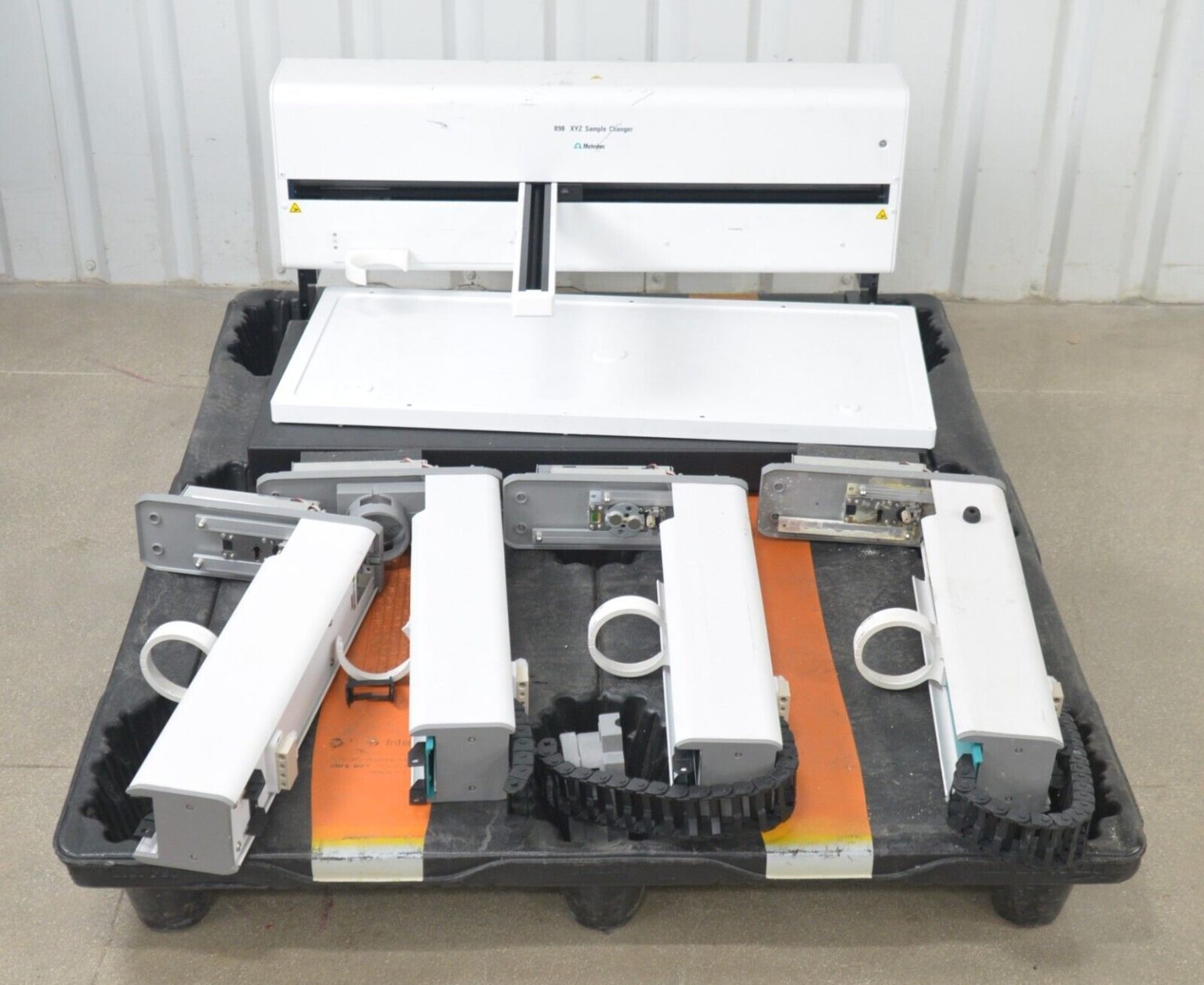 Metrohm 898 XYZ Sample Changer with Metrohm Pick & Place Module ...