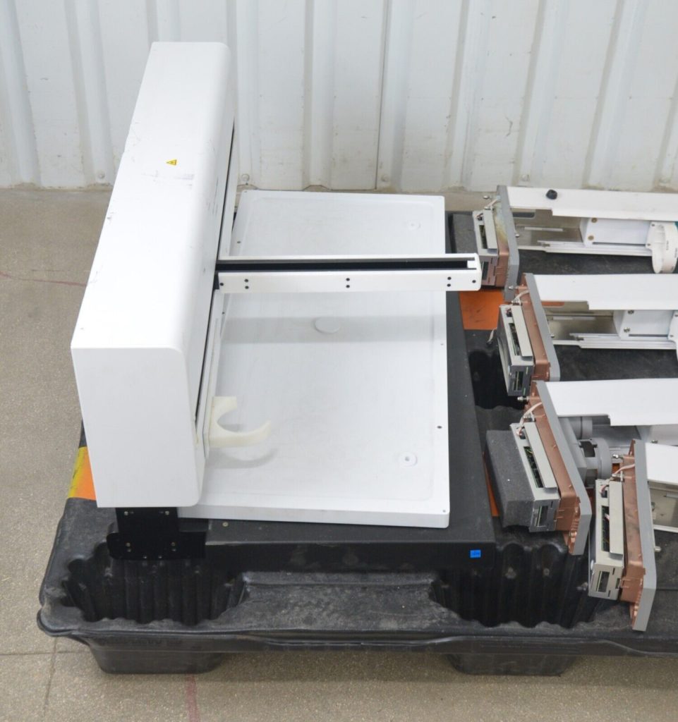 Metrohm 898 XYZ Sample Changer with Metrohm Pick & Place Module ...