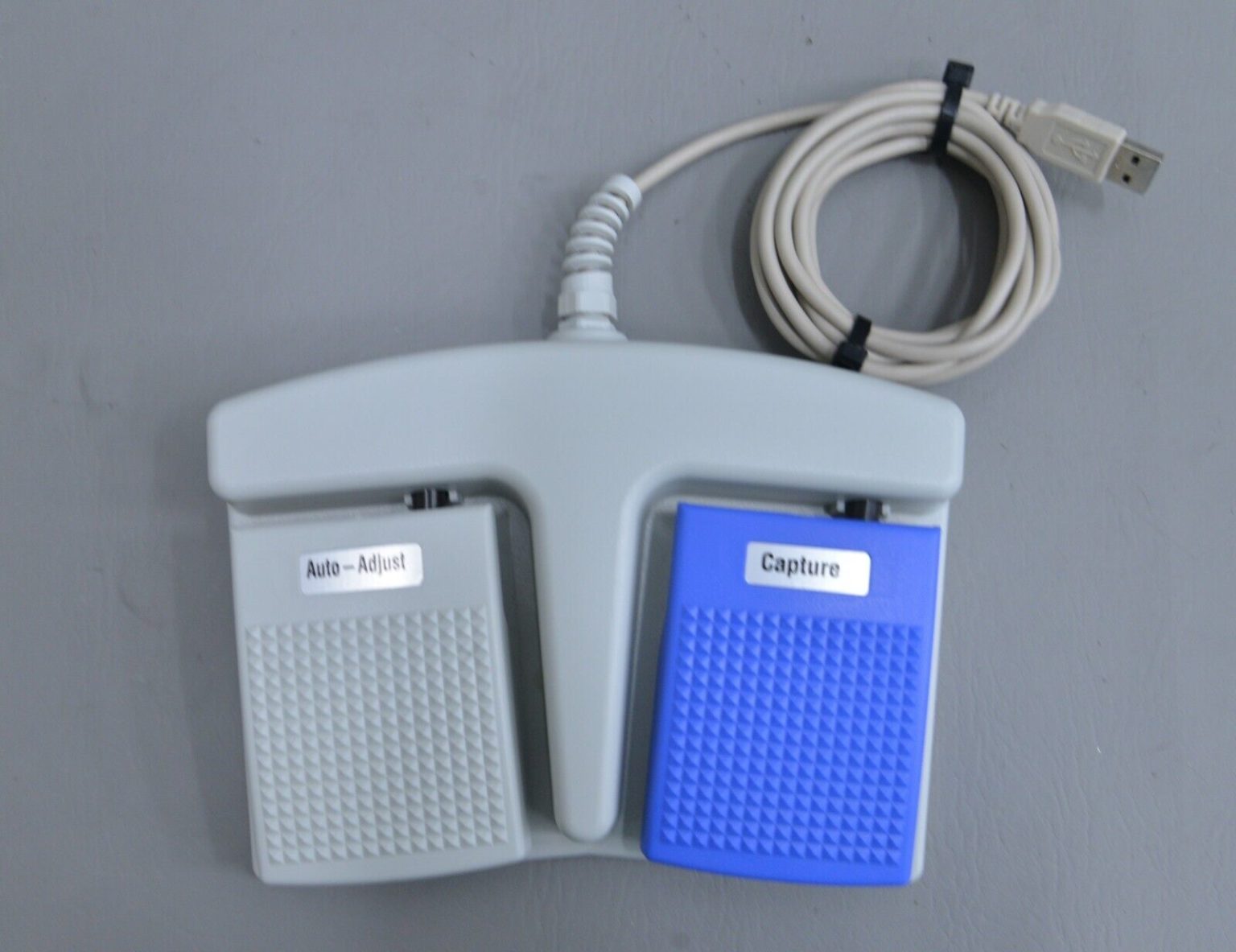 Optovue iVue 100-1 OCT Scanner with Electric Table – Rhino Trade LLC