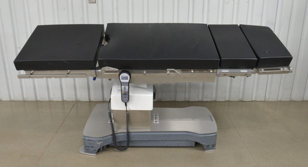 Maquet Meera Mobile Surgical Operating Table 7200.01F0 W/ Remote ...