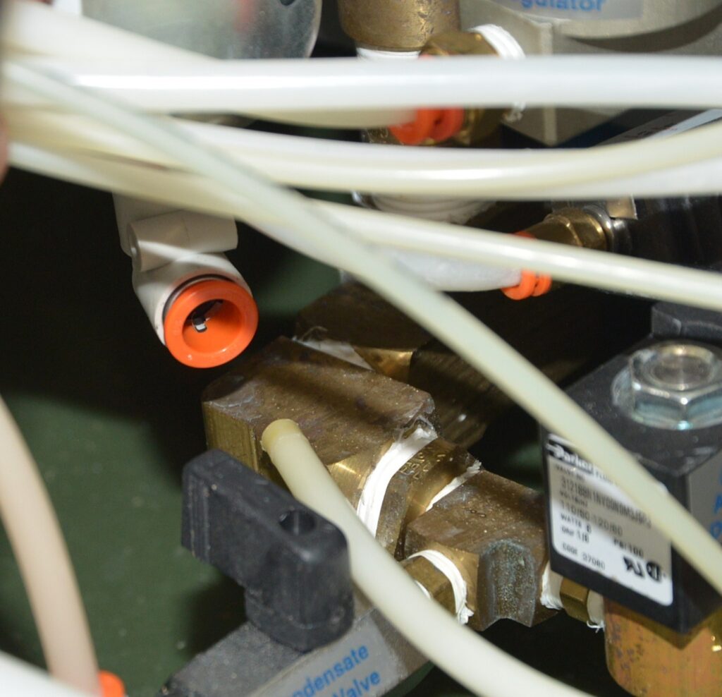 Neutronics 1100 Oxygen AnalyzerPOGS10 On Site Gas System Oxygen ...