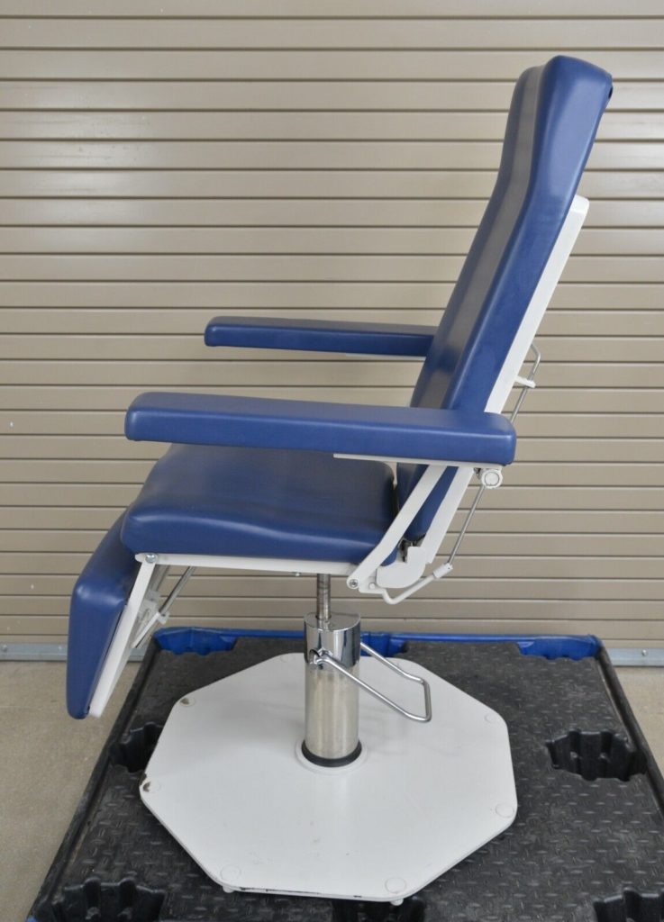 UMF Medical 8675 Manual Adjustment Phlebotomy Chair – Rhino Trade LLC