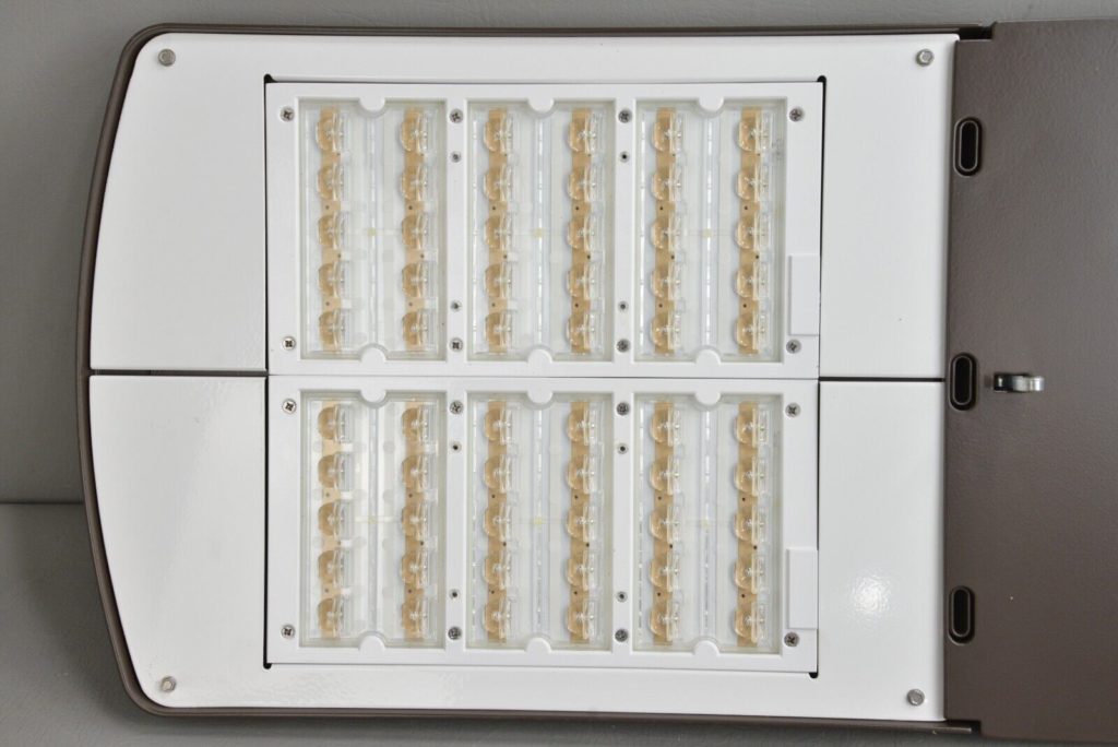 American Electric Lighting ATB2 Autobahn Cobra Head Roadway LED Light ...