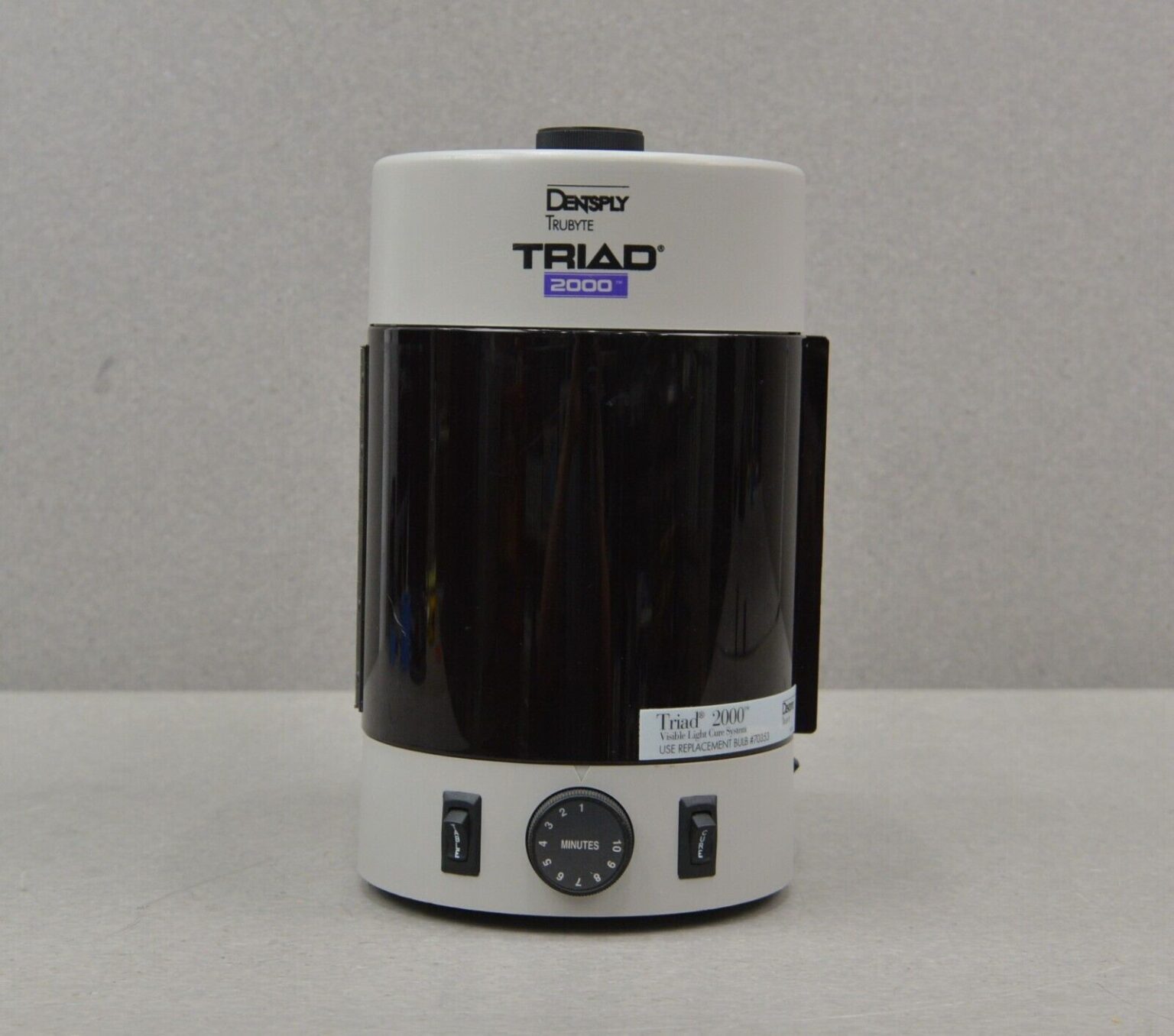 Dentsply Trubyte Triad 2000 Dental Visible Light Curing System – Rhino ...