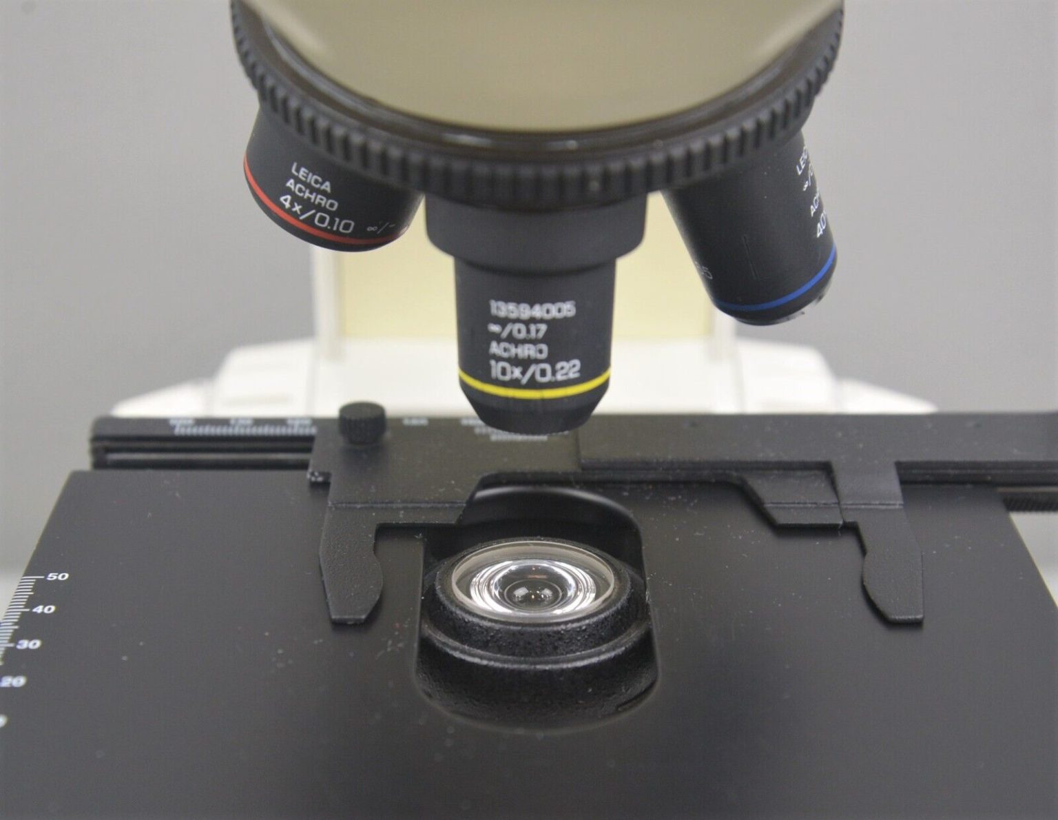 Leica DME Upright Compound Binocular Microscope w/ 4x 10x 40x ...