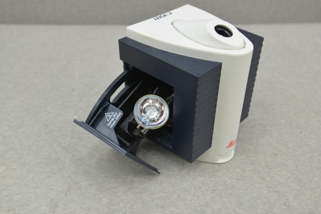 Leica S4E Stereo Zoom Microscope w/ L2 Dual Gooseneck Light Source ...