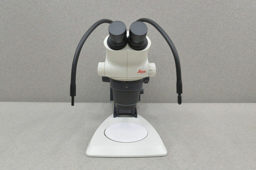 Leica S4E Stereo Zoom Microscope w/ L2 Dual Gooseneck Light Source ...