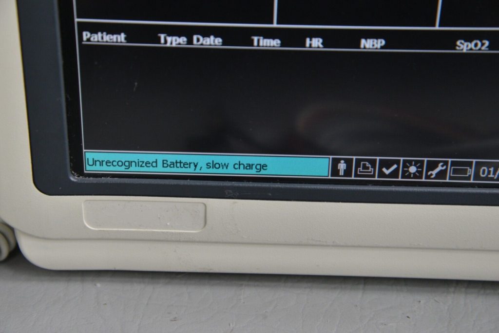 Philips SureSigns VS4 REF 863063 N.I.B.P. S.p.O.2. Temp – Rhino Trade LLC