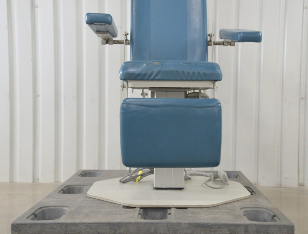 Phlebotomy Chairs UMF 8677 Phlebotomy Procedure Chair – Rhino Trade LLC