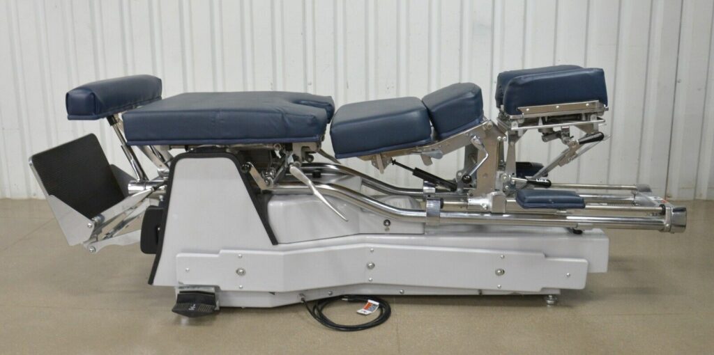 Zenith 275 VL VertiLift Elevating Hylo Adjusting Chiropractic Table 3 ...