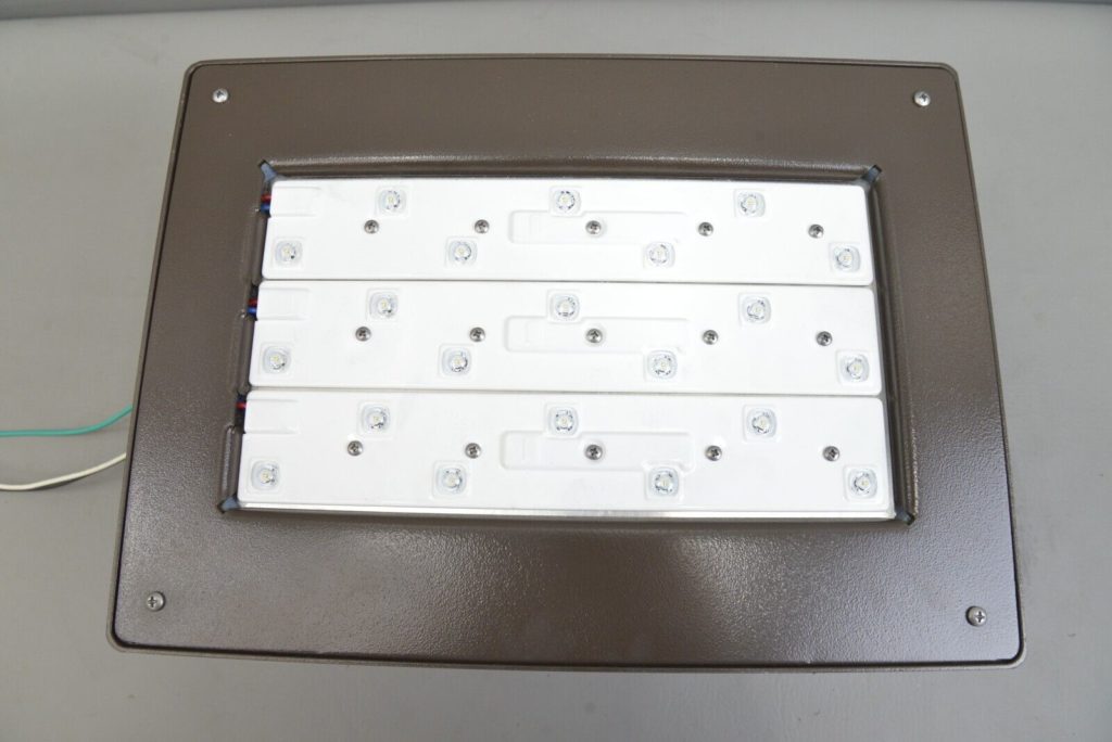 Cooper Lighting McGraw-Edison Concise Valet LED CNC-F03-LED-E1-CQ-BZ ...