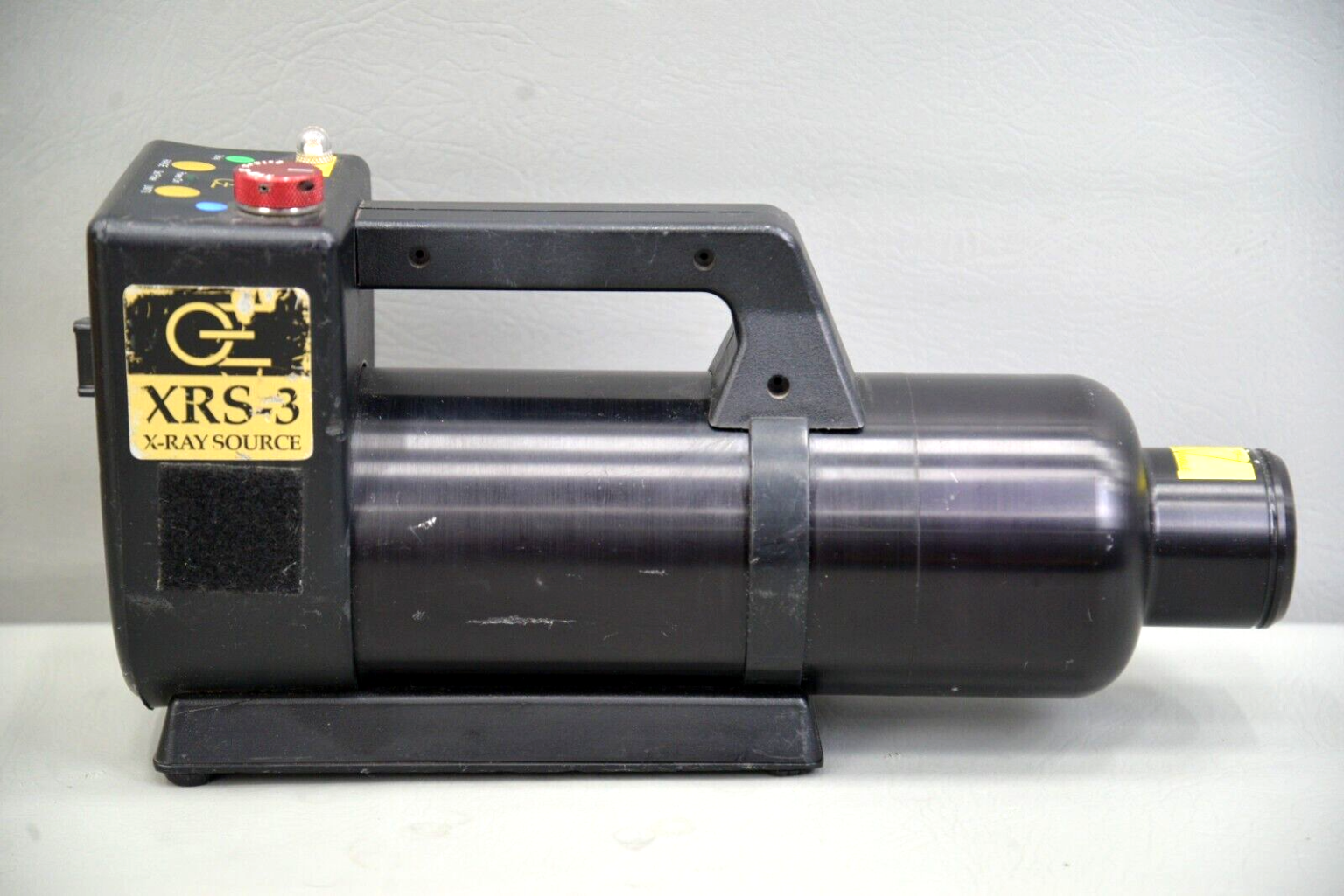 Golden Engineering XRS-3 X-Ray Source Portable X-Ray Generator – Broken Handle – Rhino Trade LLC