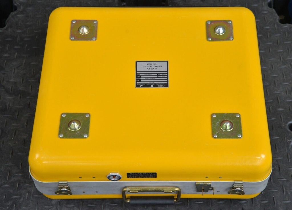 Grumman EA-6B Aerospace A/E 32M-18 DMC679-01 Electrical Connector DMC ...