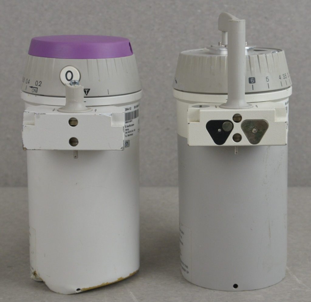 Lot of 2 Drager Isoflurane Vapor 2000 M35160 and Anesthesia Vaporizer ...