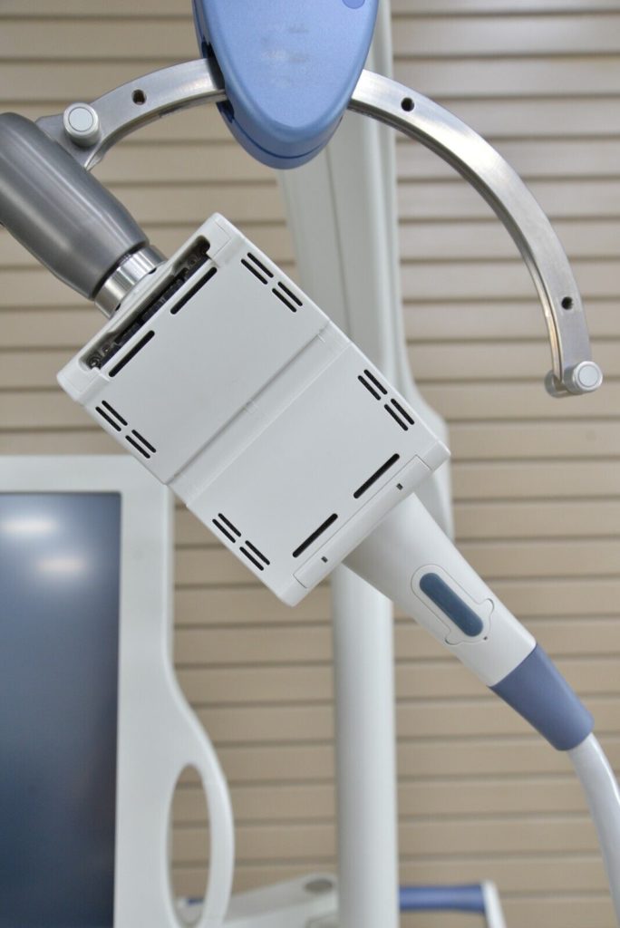 NeuroStar TMS Advanced Therapy System Ref 81-02315-00R Console & Chair ...