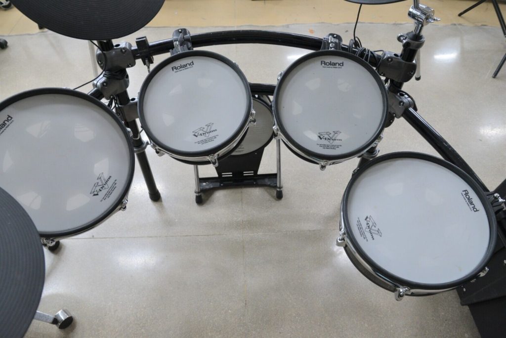 Roland V-Drums Electric Drum Set with TD-20 Percussion Sound Module ...
