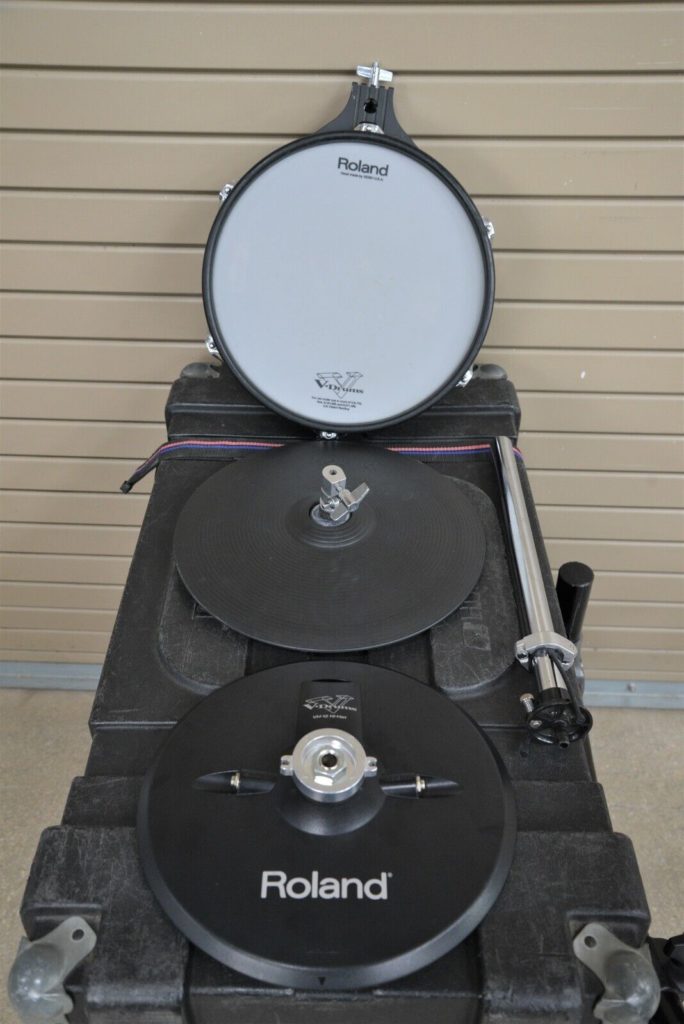 Roland V-Drums Electric Drum Set with TD-20 Percussion Sound Module ...