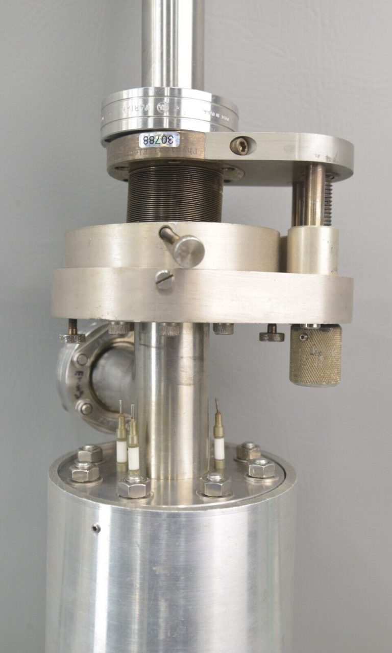 X-Ray Equipment Physical Electronics Inc. Photoelectron Spectroscopy ...