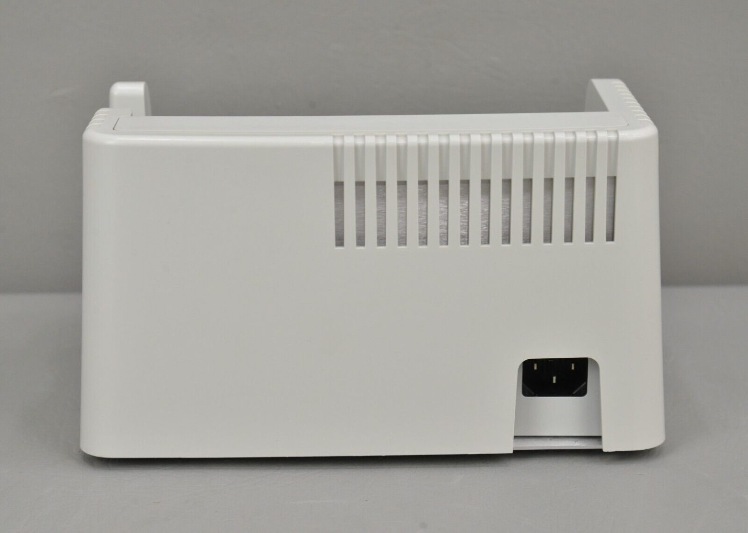 Zoll SurePower Single Bay Charger – Rhino Trade LLC